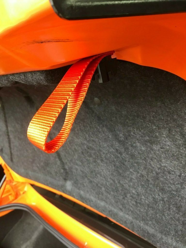 DODGE CHALLENGER TRUNK STRAP – Racer Flash